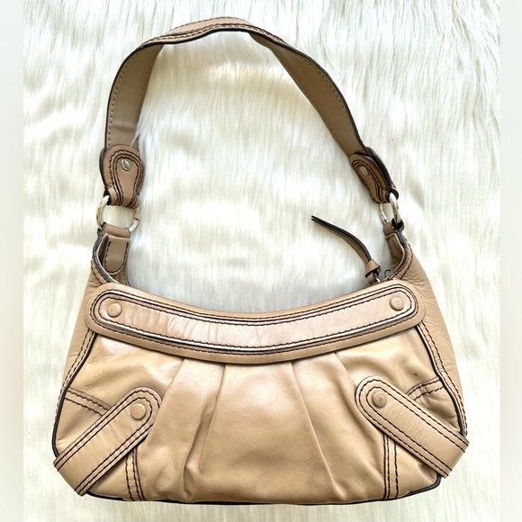 BCBGeneration | Bags | Bcbg Leather Bag | Poshmark